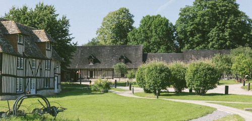 Normandie - Calvados distillery visit & tasting
